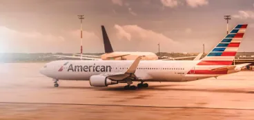 12 High-Flying Airline Ads To Fuel Your Next Campaign